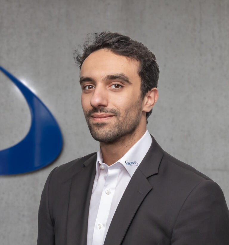 The QCM Team - QCM Holding